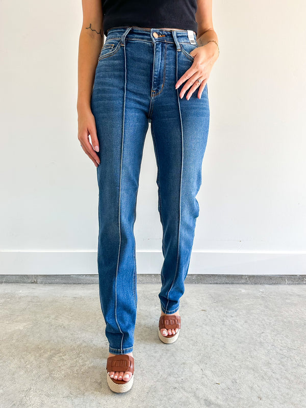 Judy Blue Size Guide – Variety Row Boutique